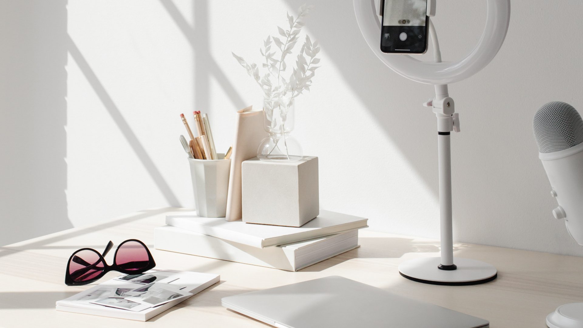 How To Use An Evergreen Content Strategy: 5 Examples